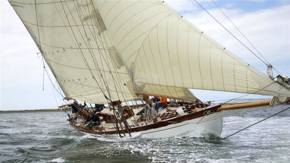 Sky yacht (Thetis Ware, 26m, 1890)